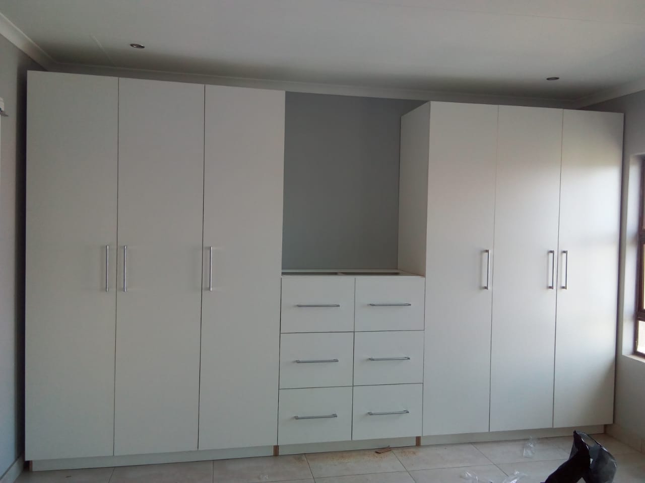 Fitted Cupboards – PM Woodworks